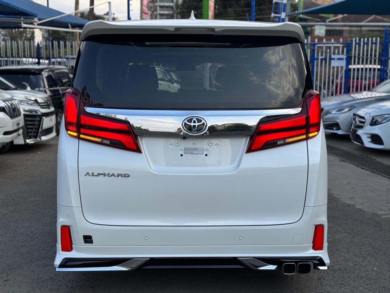 Affordable Used Toyota ALPHARD G 2018 for Sale in Kenya
