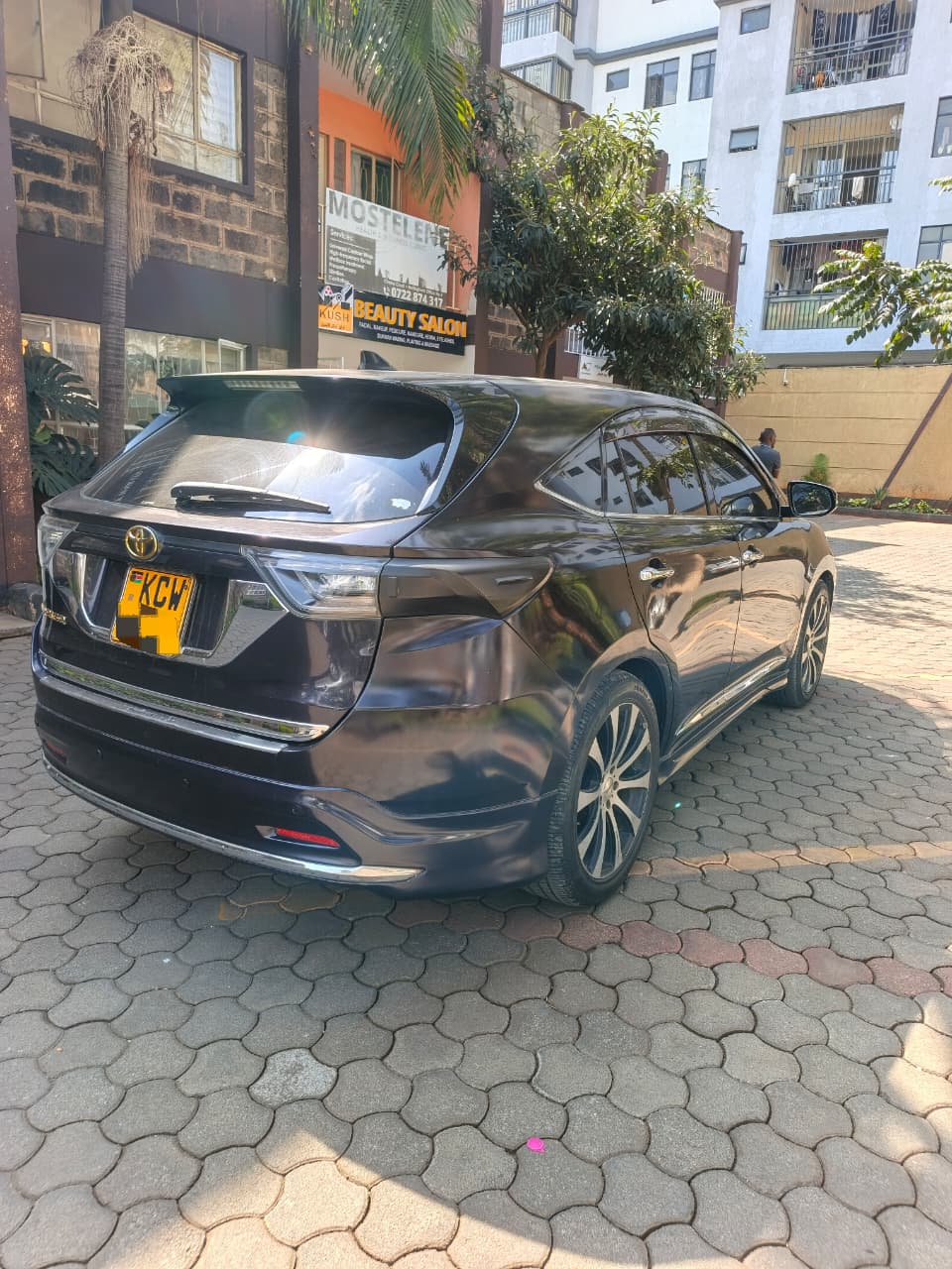 Affordable Used Toyota HARRIER 2014 for Sale in Kenya