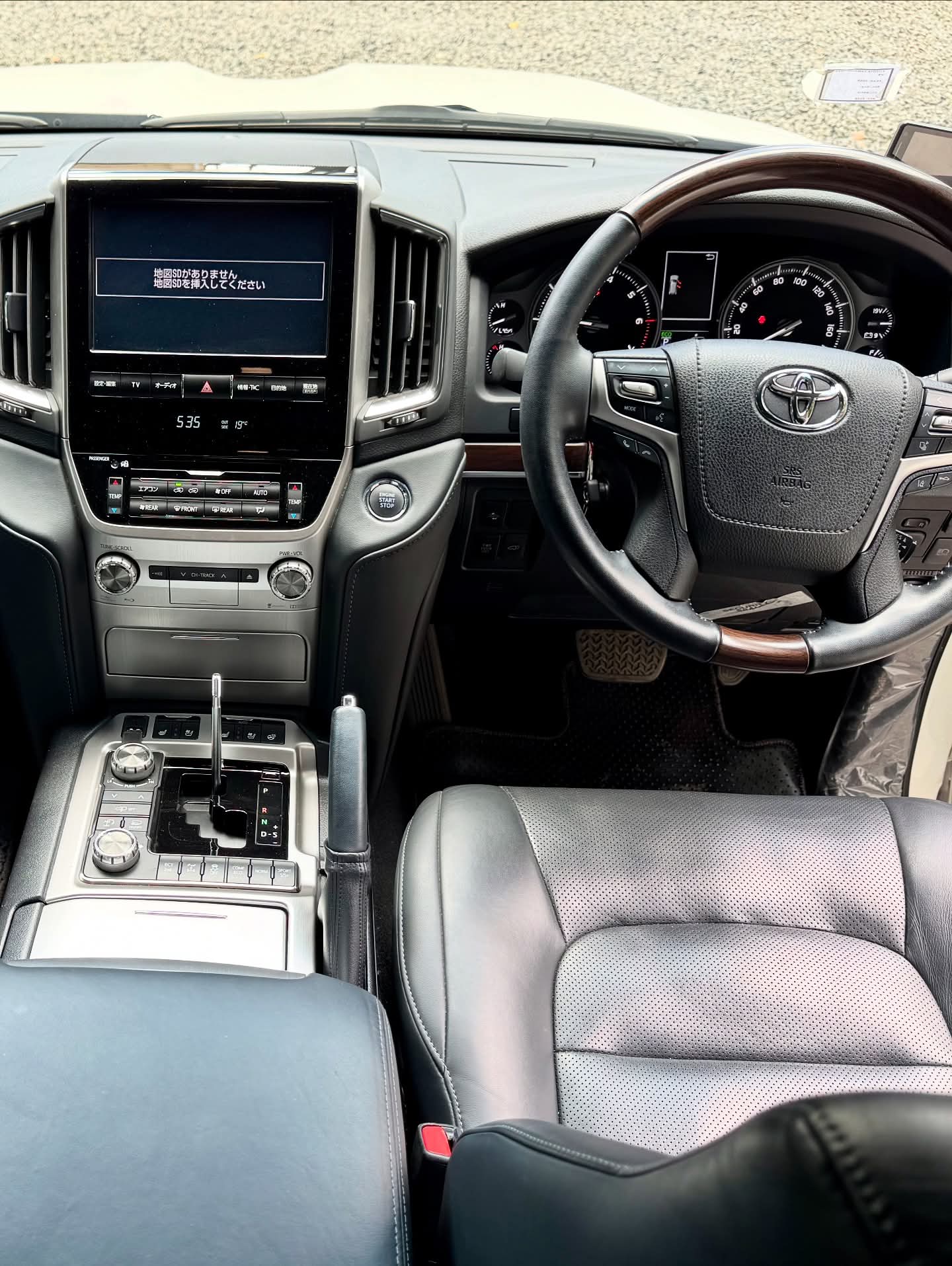 Affordable Used Toyota Land Cruiser J200 Series (Land Cruiser V8 ...