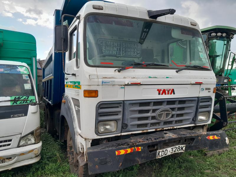 Affordable Used Tata Motors LPK 2518 (6X4) TIPPER (BOGGY) 2021 for Sale ...