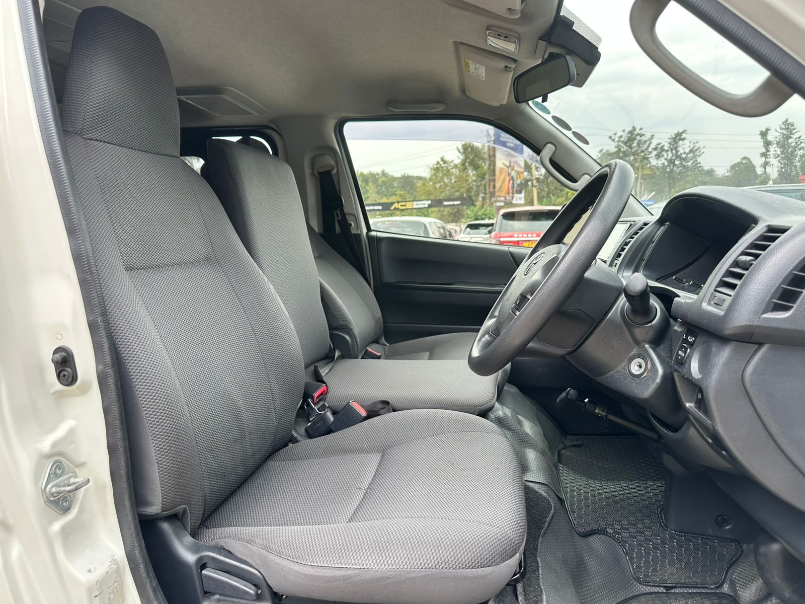 Affordable Used Toyota HIACE VAN 2018 for Sale in Kenya