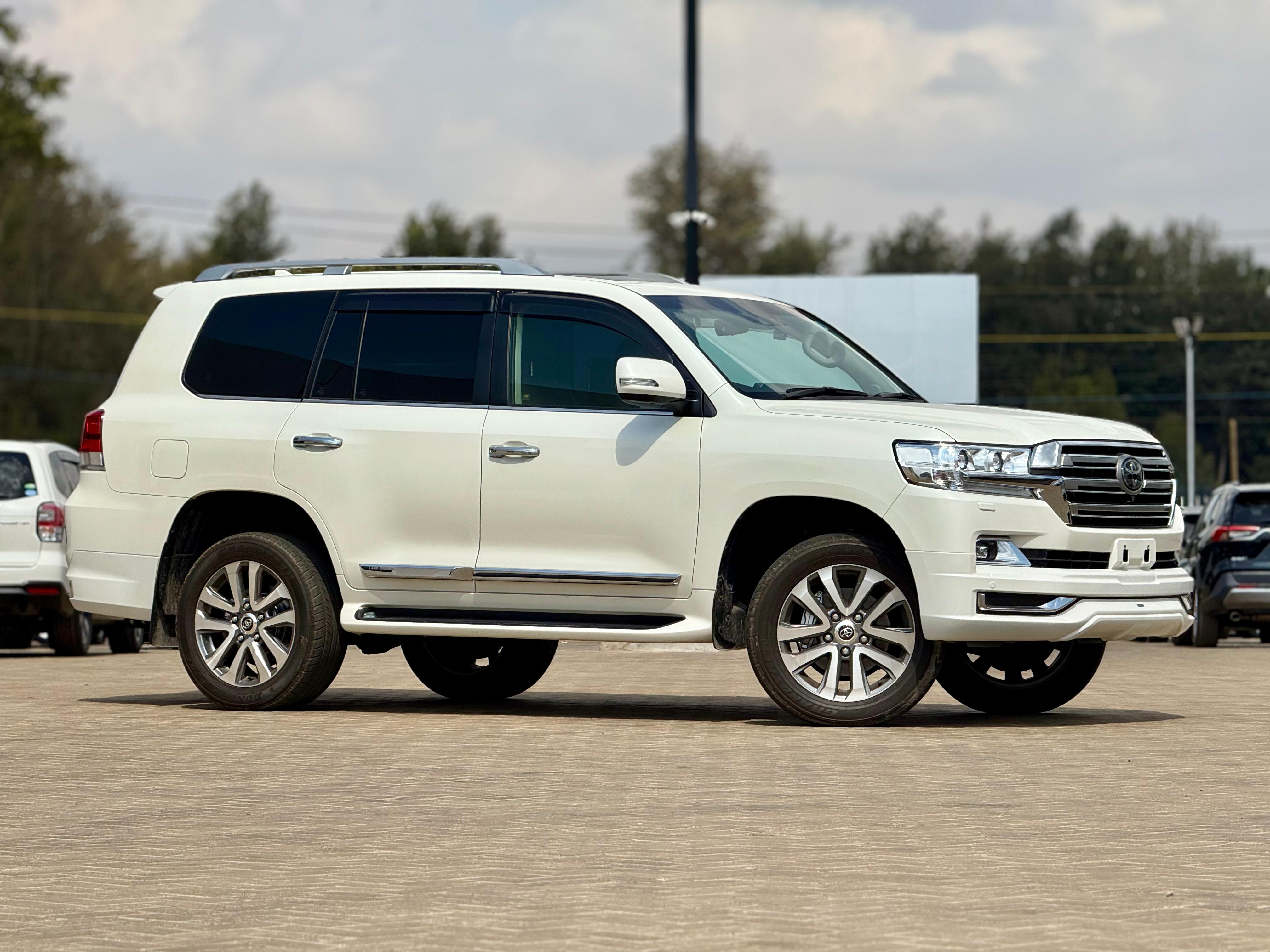 2018 Toyota Land Cruiser Land Cruiser J200 Series (Land Cruiser V8 ...