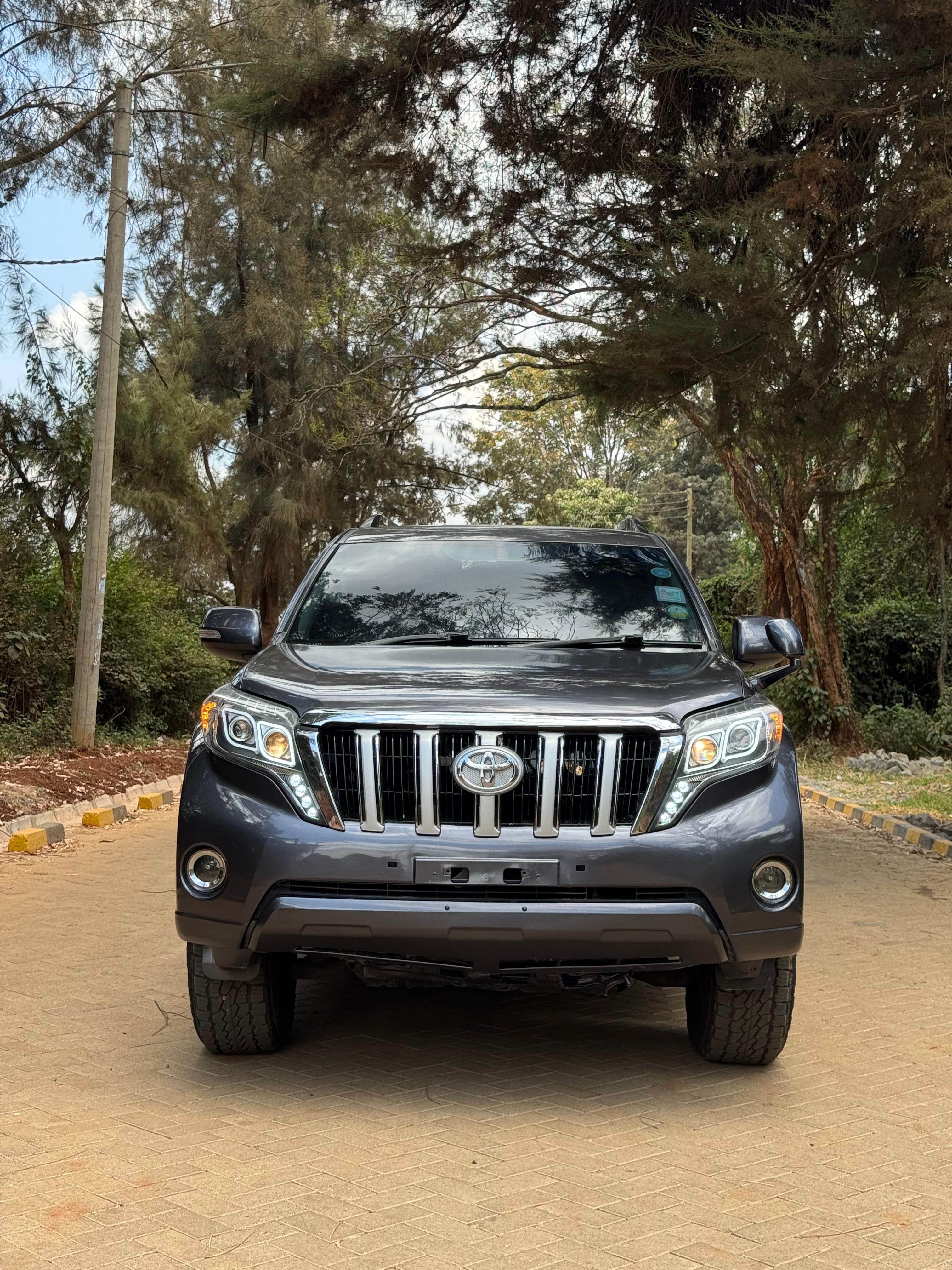 Affordable Used Toyota Land Cruiser Prado TX 2013 for Sale in Kenya
