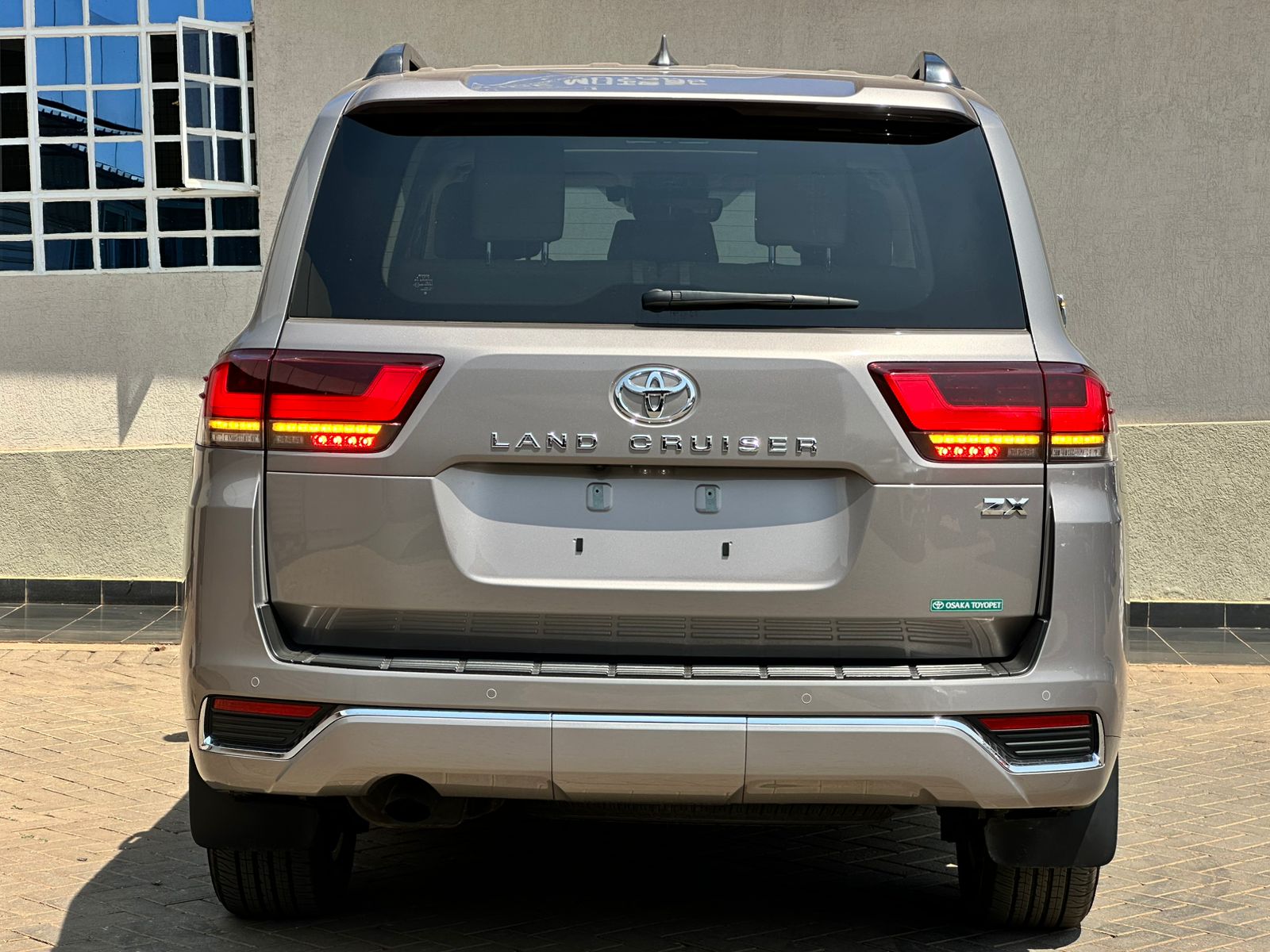 Affordable Used Toyota Land Cruiser J300 Series (GR Sport, ZX, VX-R ...